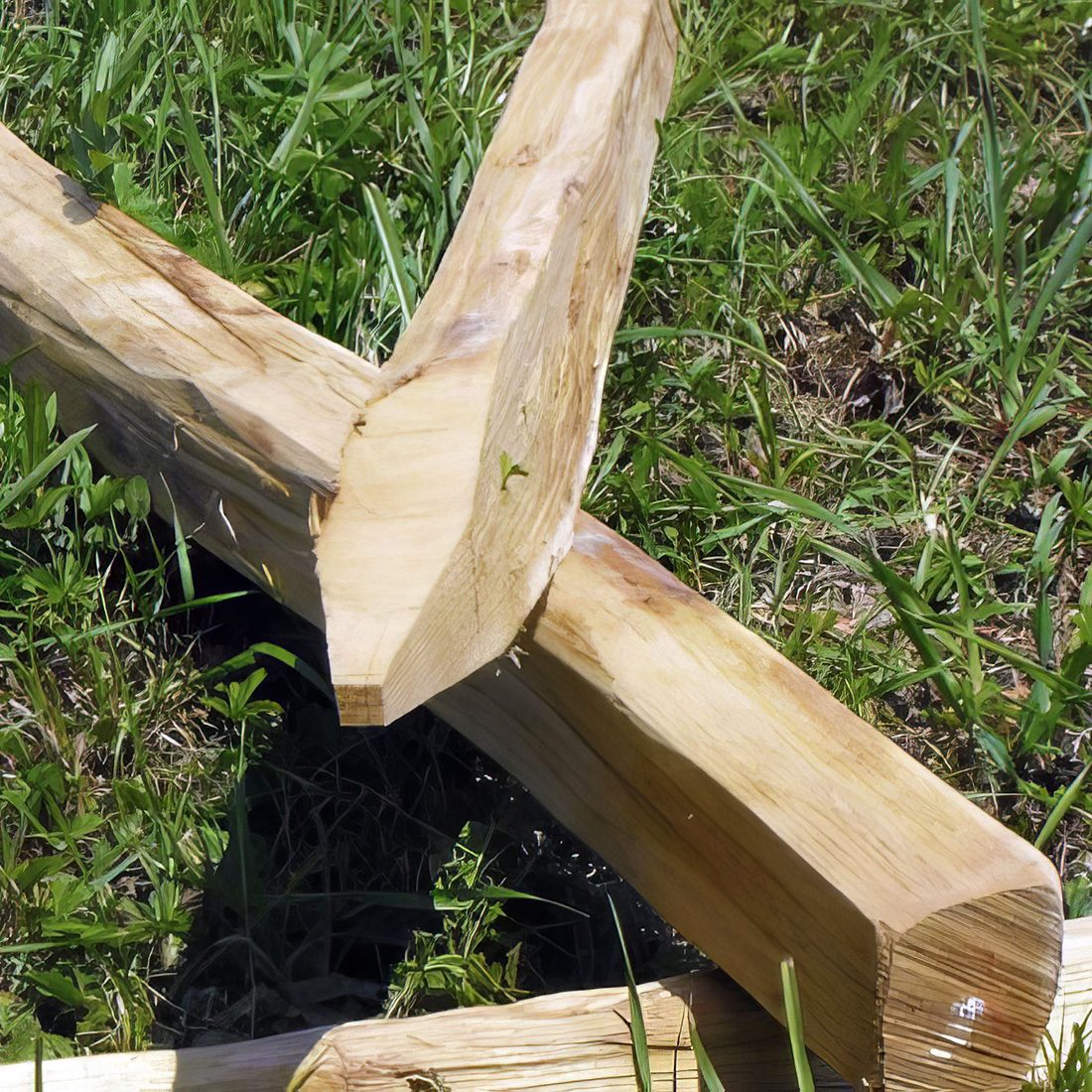 Piquet de vigne fendu bois robinier acacia | Alternabois